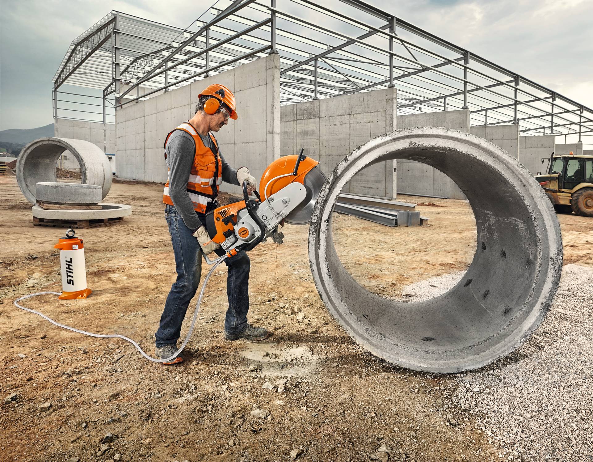 Masina de debitat pe benzina STIHL TS800 - IMPERIA.MD